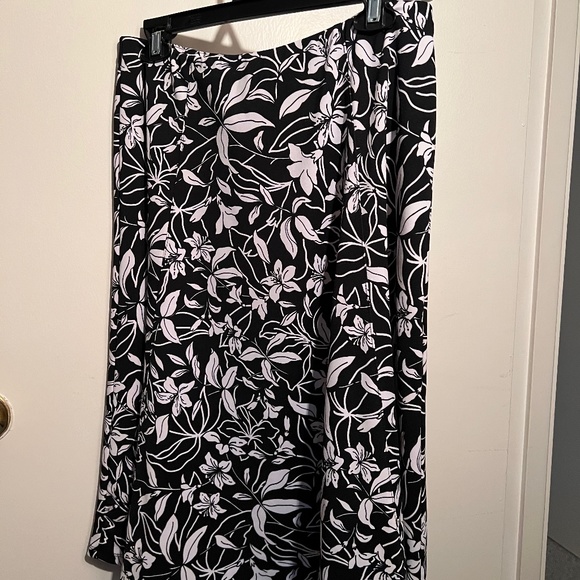 Kate Hill | Skirts | Kate Hill Skirt | Poshmark